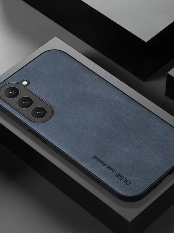 Стильный на коже чехол для Samsung Galaxy S24 (Самсунг Галакси С24)
