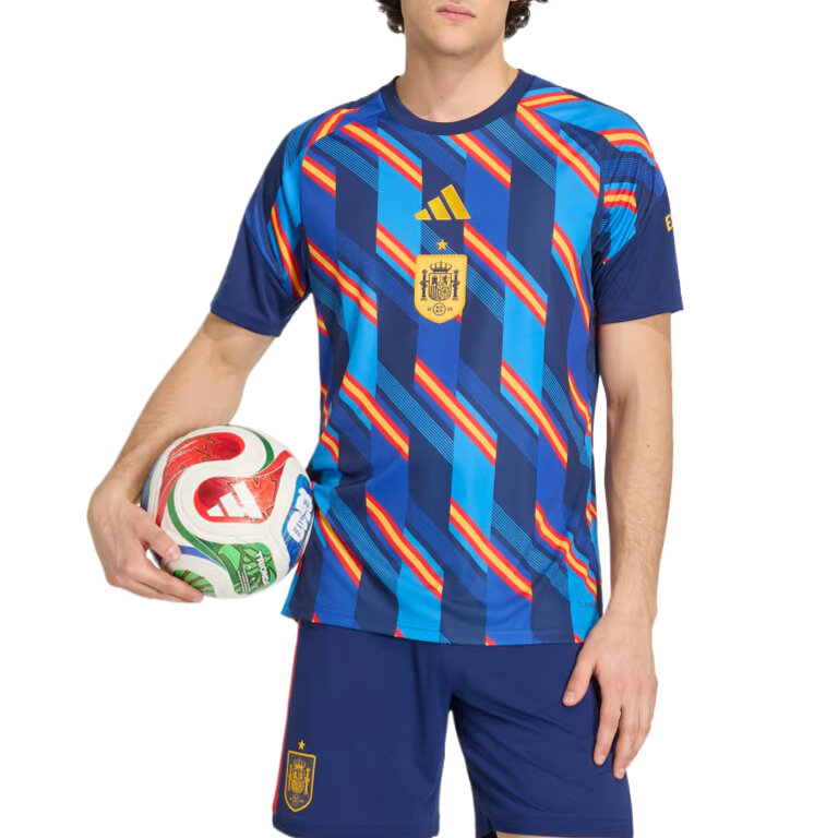 Форма спортивная adidas