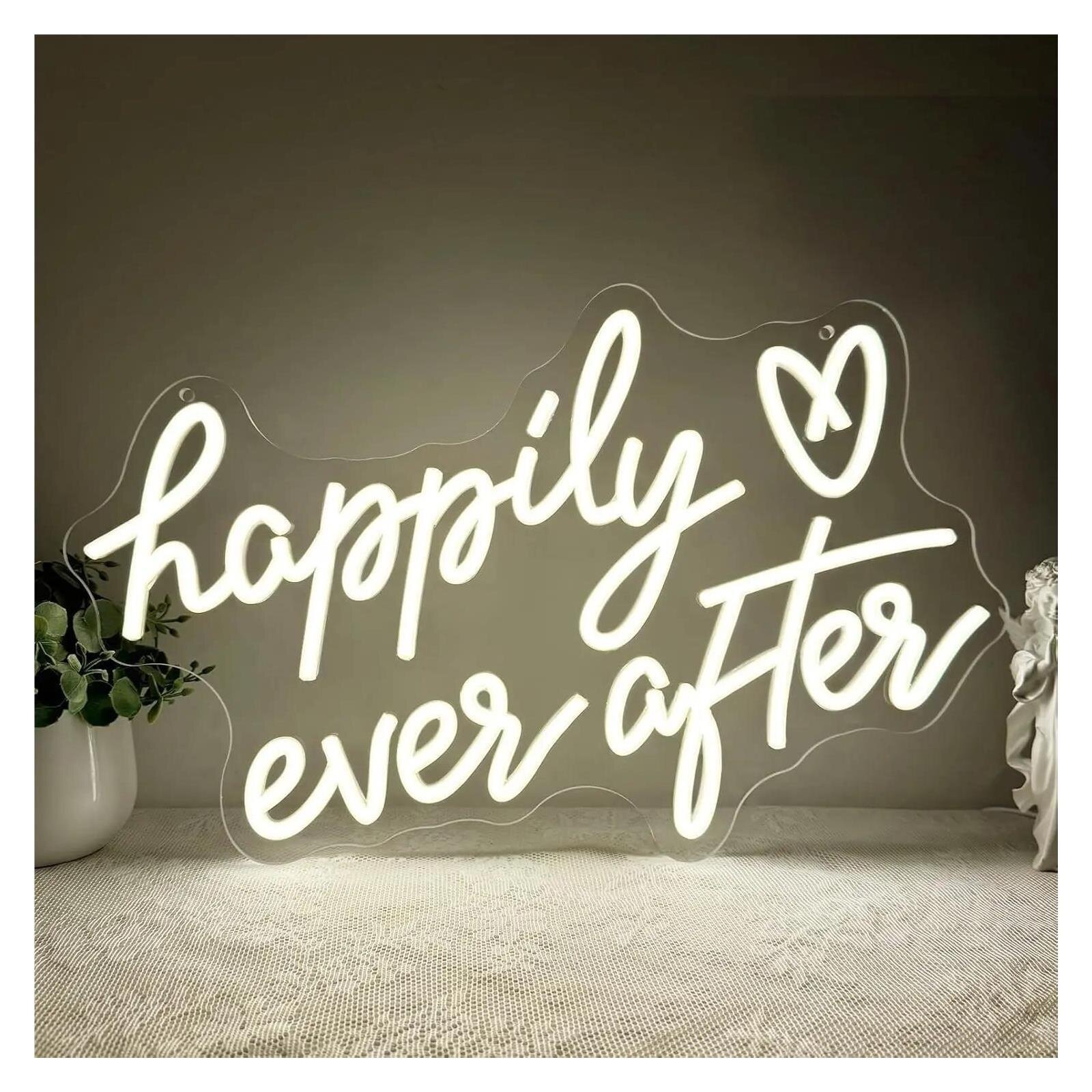 Неоновая Вывеска Happily Ever After 43смx27см