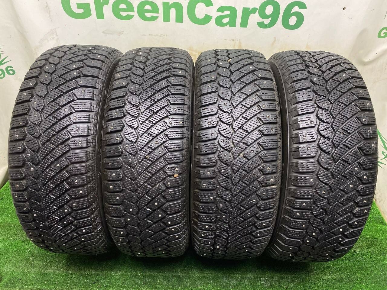 Комплект (4 шт) зимних БУ шин Continental ContiIceContact 225/65 R17 20% износ QNP489580