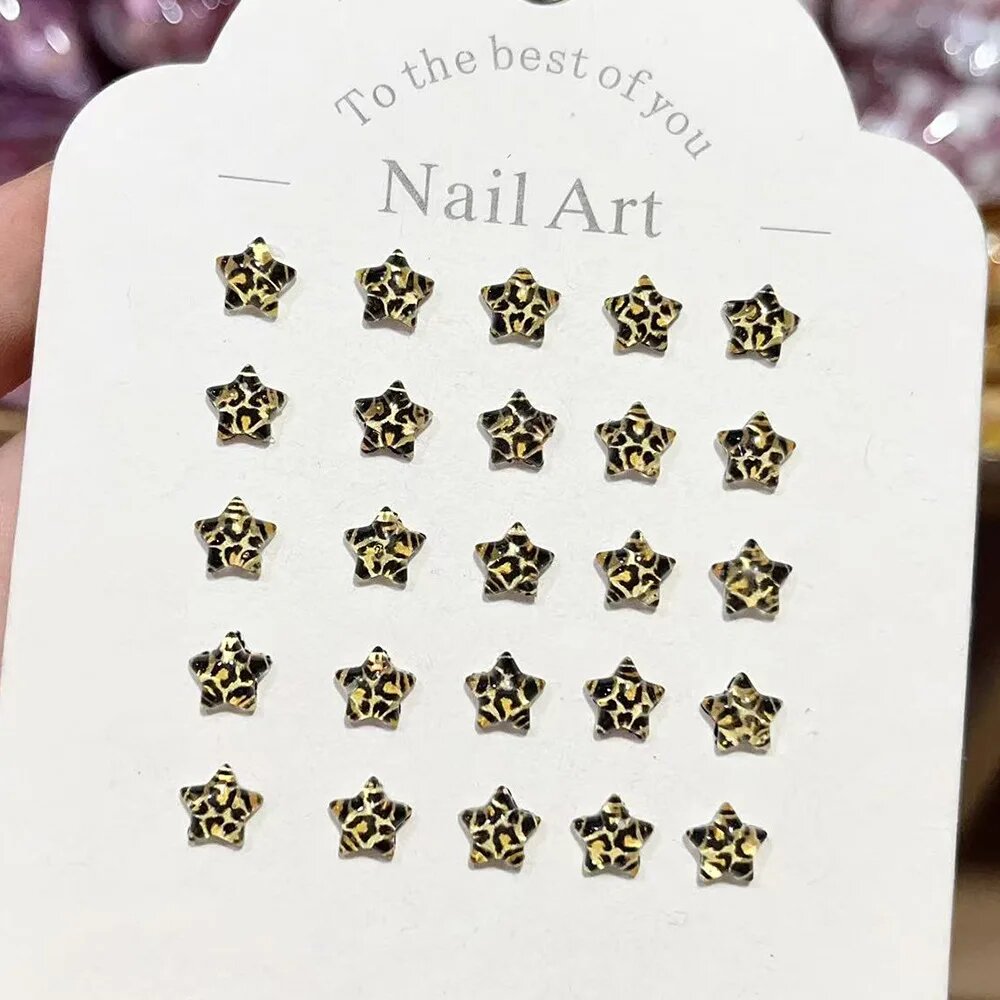 Стразы для дизайна ногтей Yellow 30pcs
