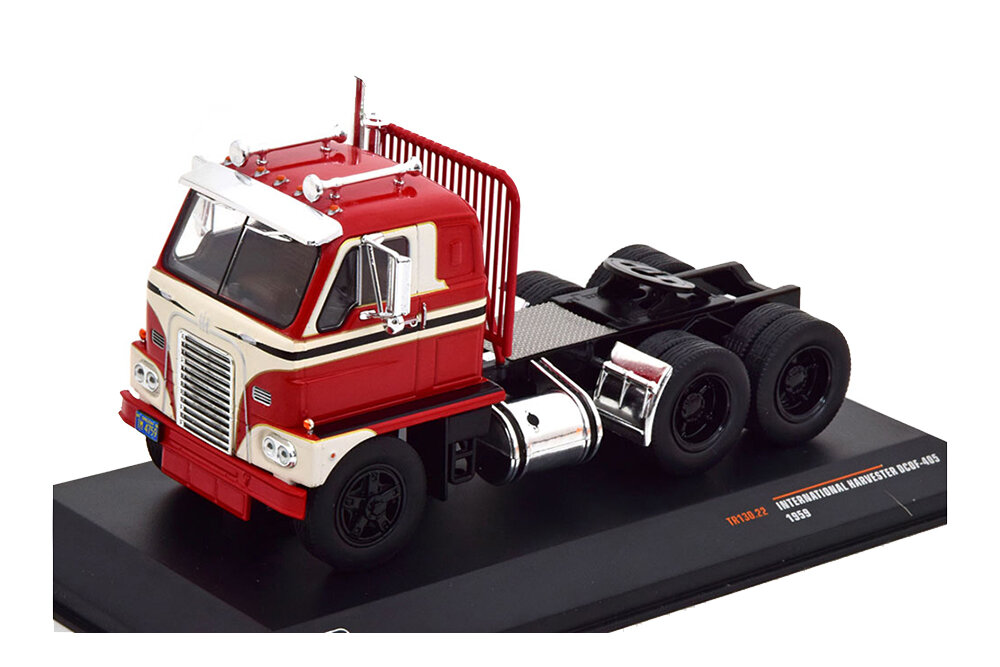 Модель коллекционная IXO International harvester DCOF-405 1959 red/white
