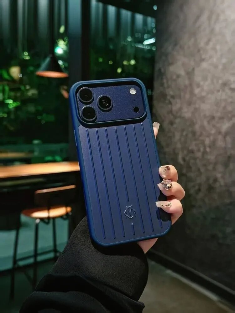 Чехол RIMOWA Case на айфон 17 про titanium -синий