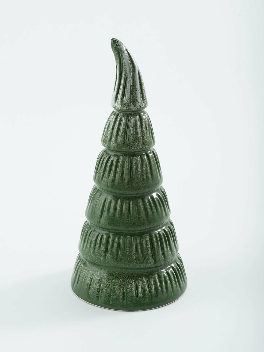 Статуэтка Hill&Mill "Pine Green & white", керамика, ручная работа, 15x7x7 см — фото 1