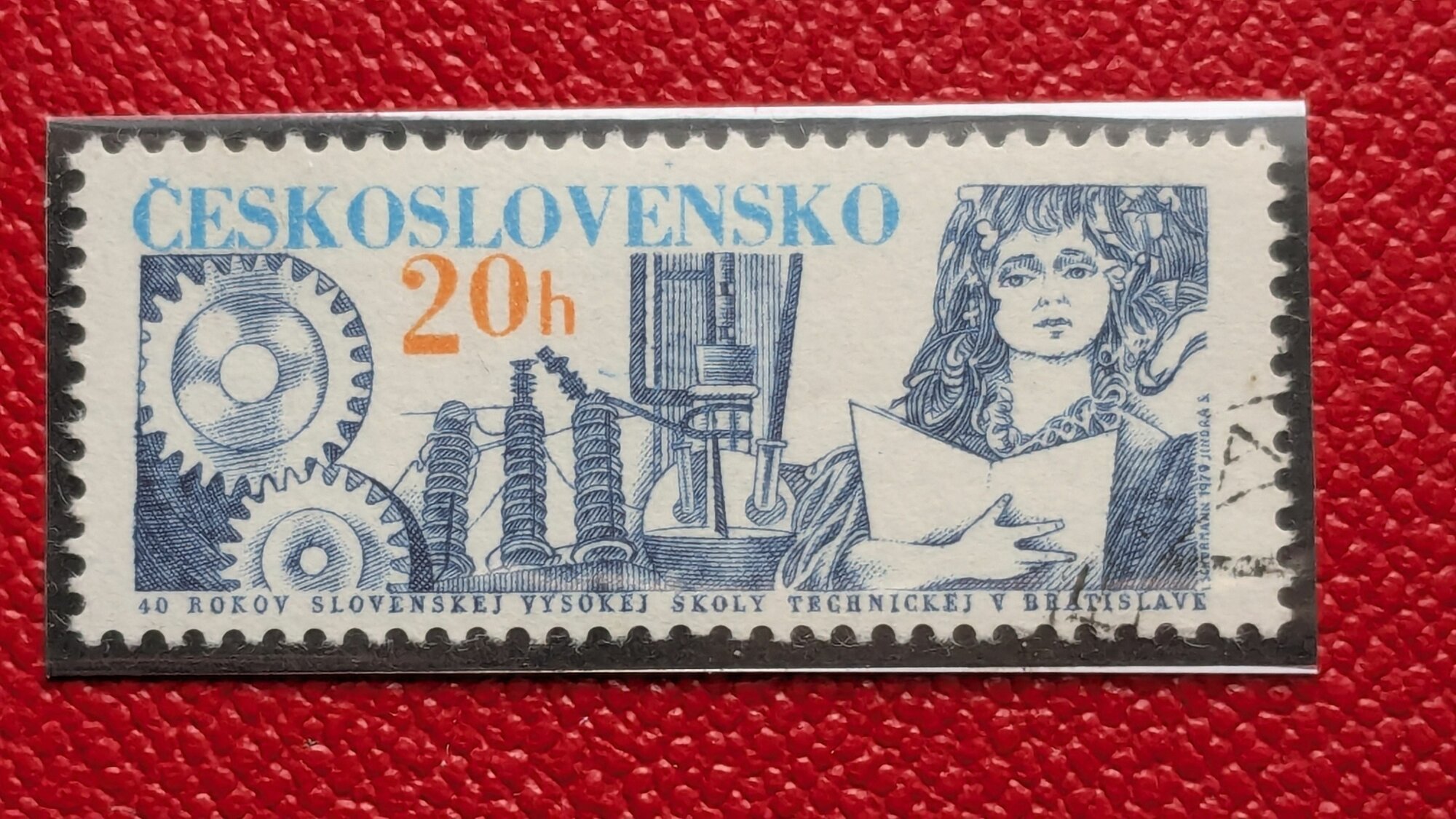Марки Чехословакии 1979. Серия в клеммташ: "40-я годовщина Словацкого технологического университета в Братиславе". См фото. MNH. Гашение