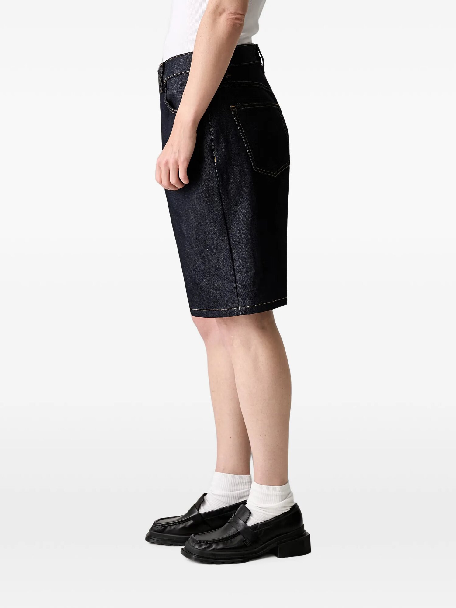 Шорты Carhartt WIP Logo-patch denim shorts, размер 42 — фото 1