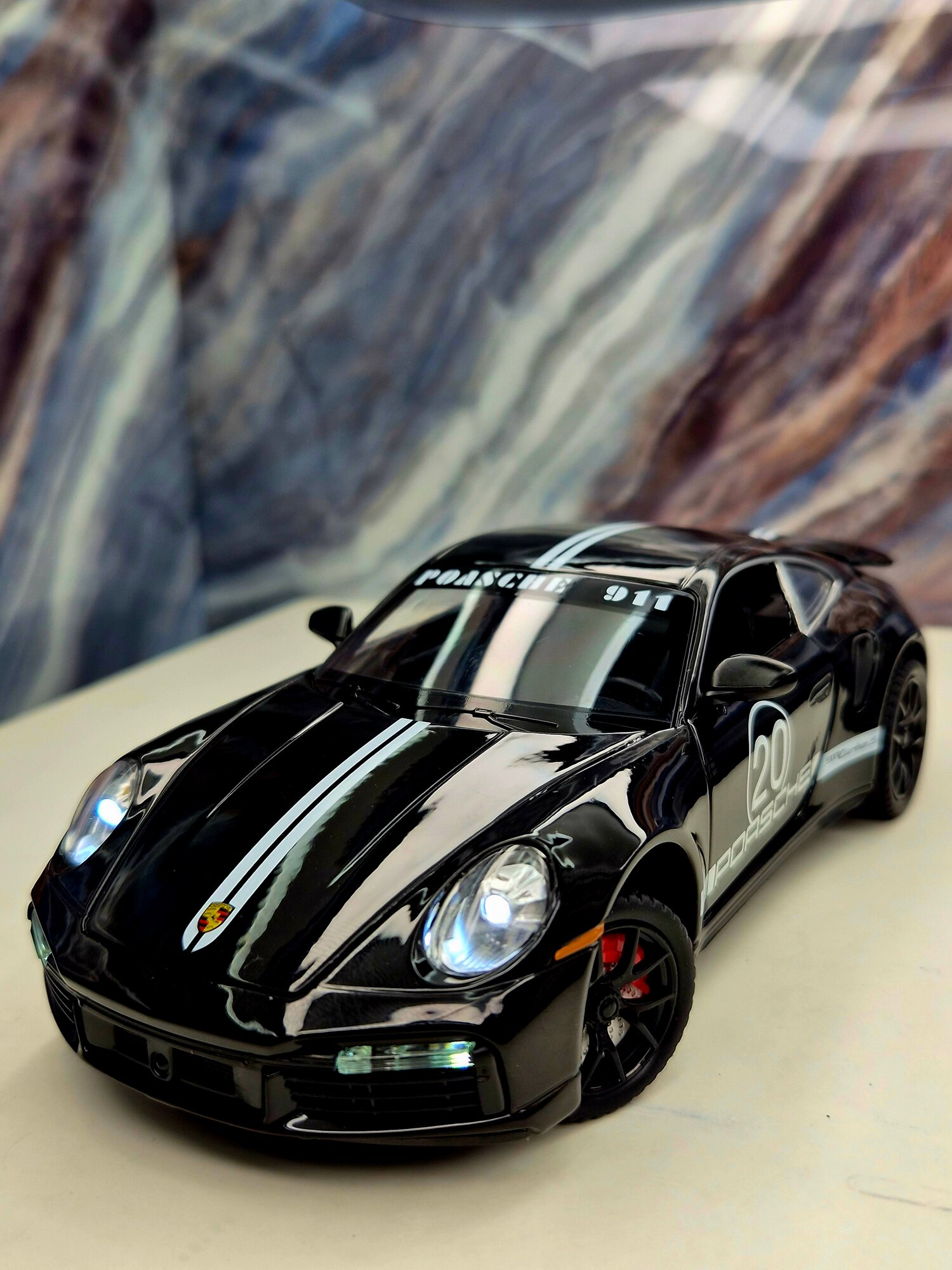 Металлическая машинка Porsche 911 Turbo S 1:24 Порше 911 свет звук