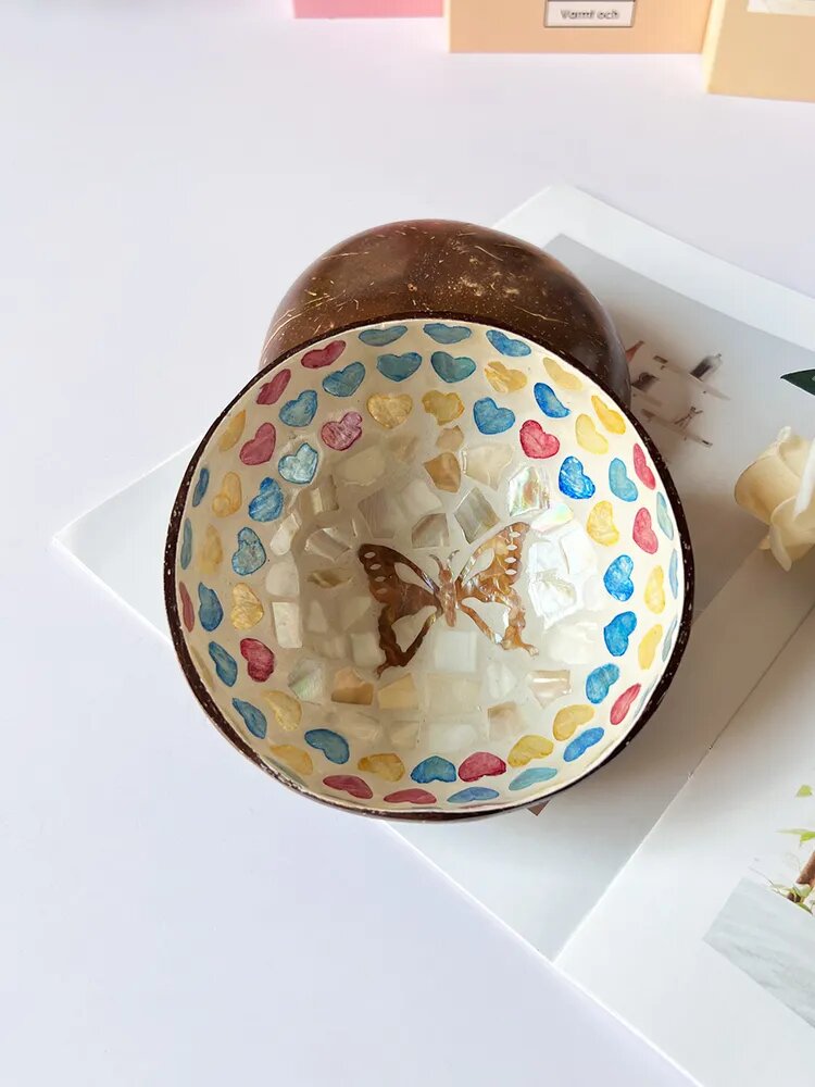 Миска из натуральной кокосовой скорлупы с мозаикой из ракушек, лиловый, 1 шт, диаметр 13 см — фото 1