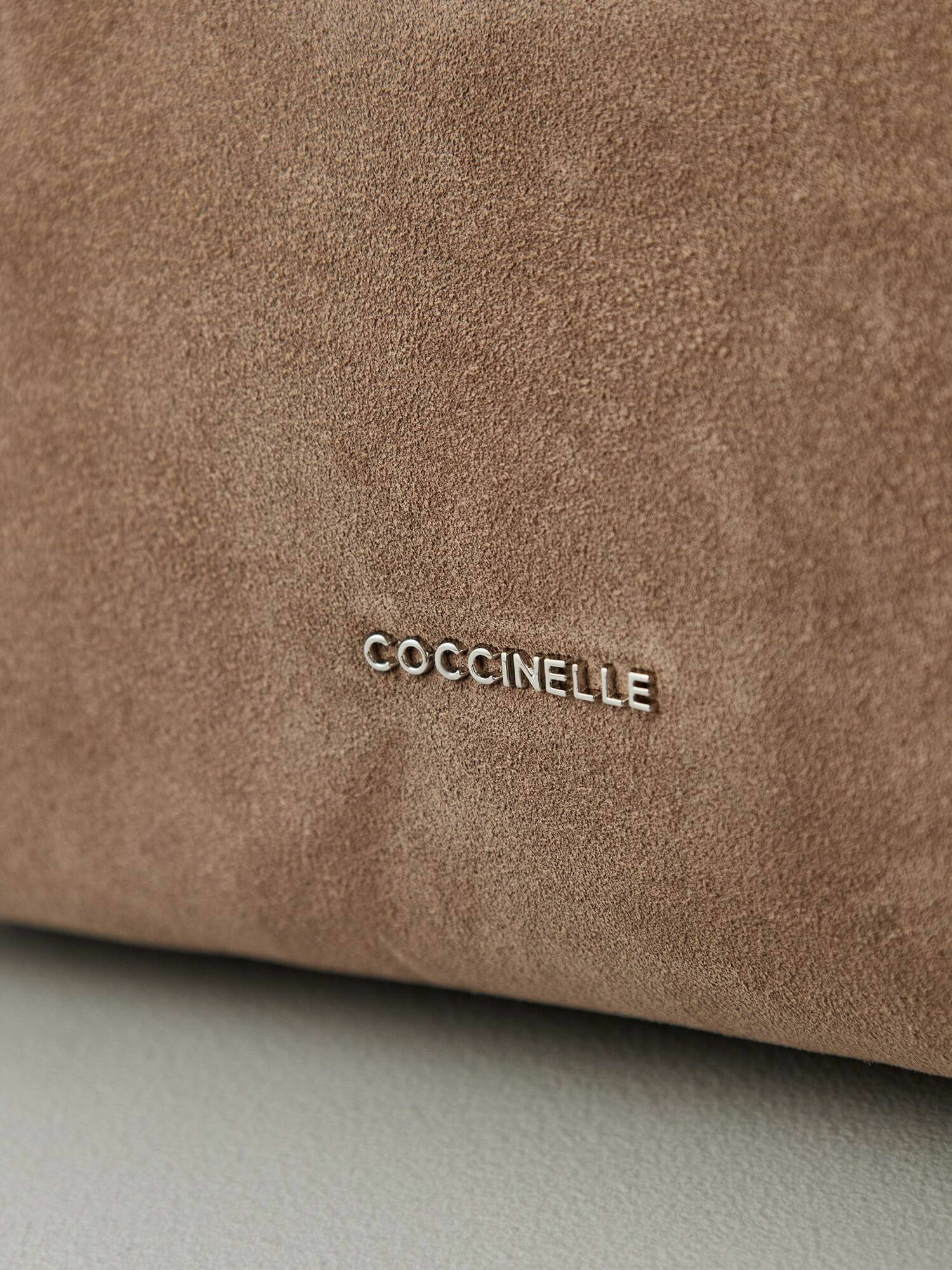 Сумка COCCINELLE, бежевый — фото 1