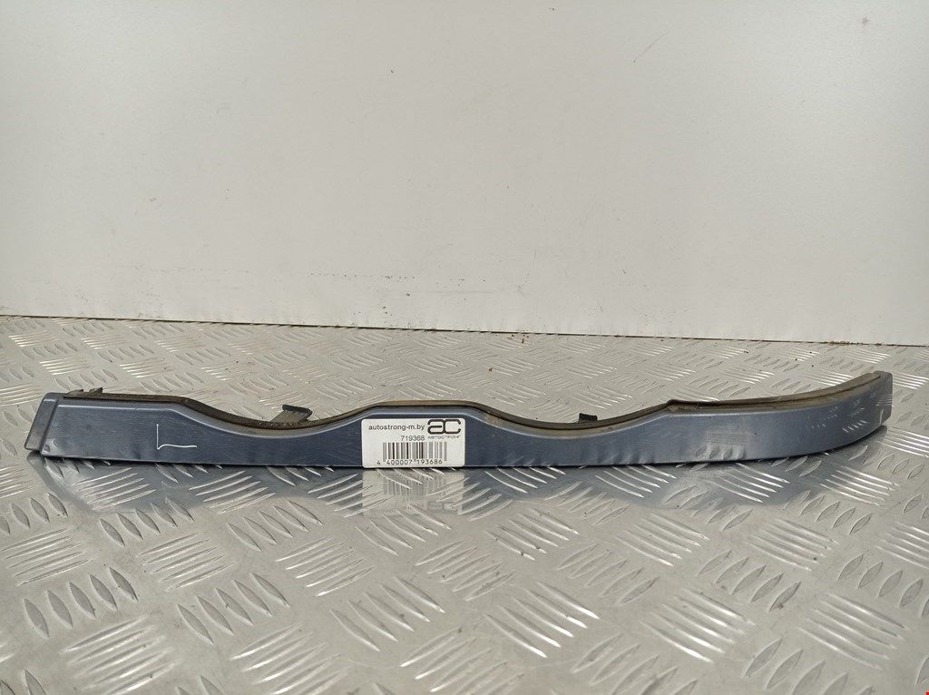 Накладка (планка) под фару левую / 719368 51138208481 51138208485 для BMW 3-Series (E46) (с пробегом)
