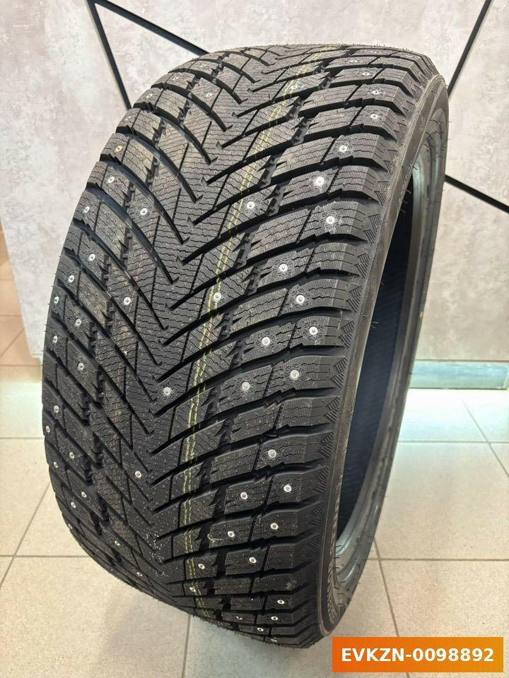 Комплект (4 шт) зимних БУ шин Grenlander Icedefensor Stud II 235/40 R19 без пробега 7767585853
