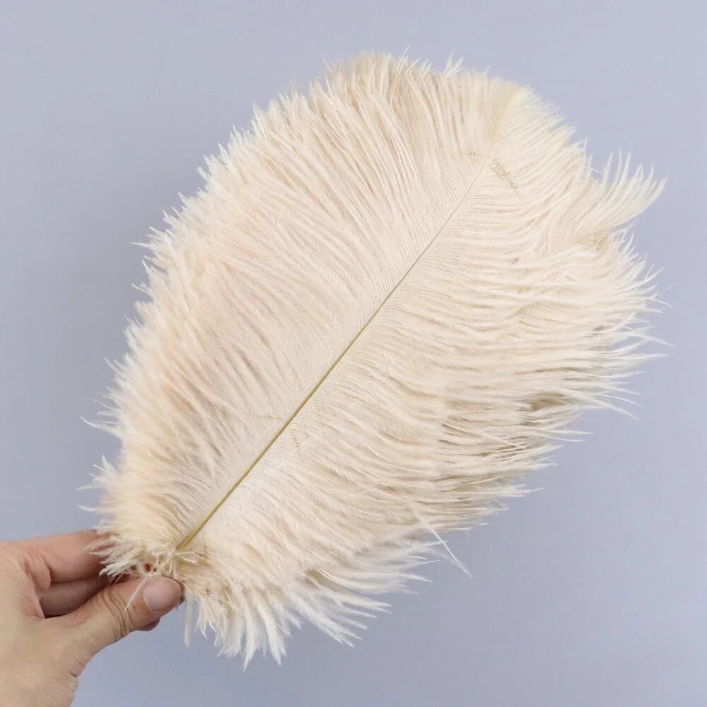 Натуральные белые страусиные перья 15-35 см 15-20cm, Бежевый, Light champagne