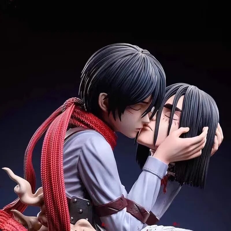 Фигурка "Атака Титанов" Армин и Микаса, Цвет: Mikasa1