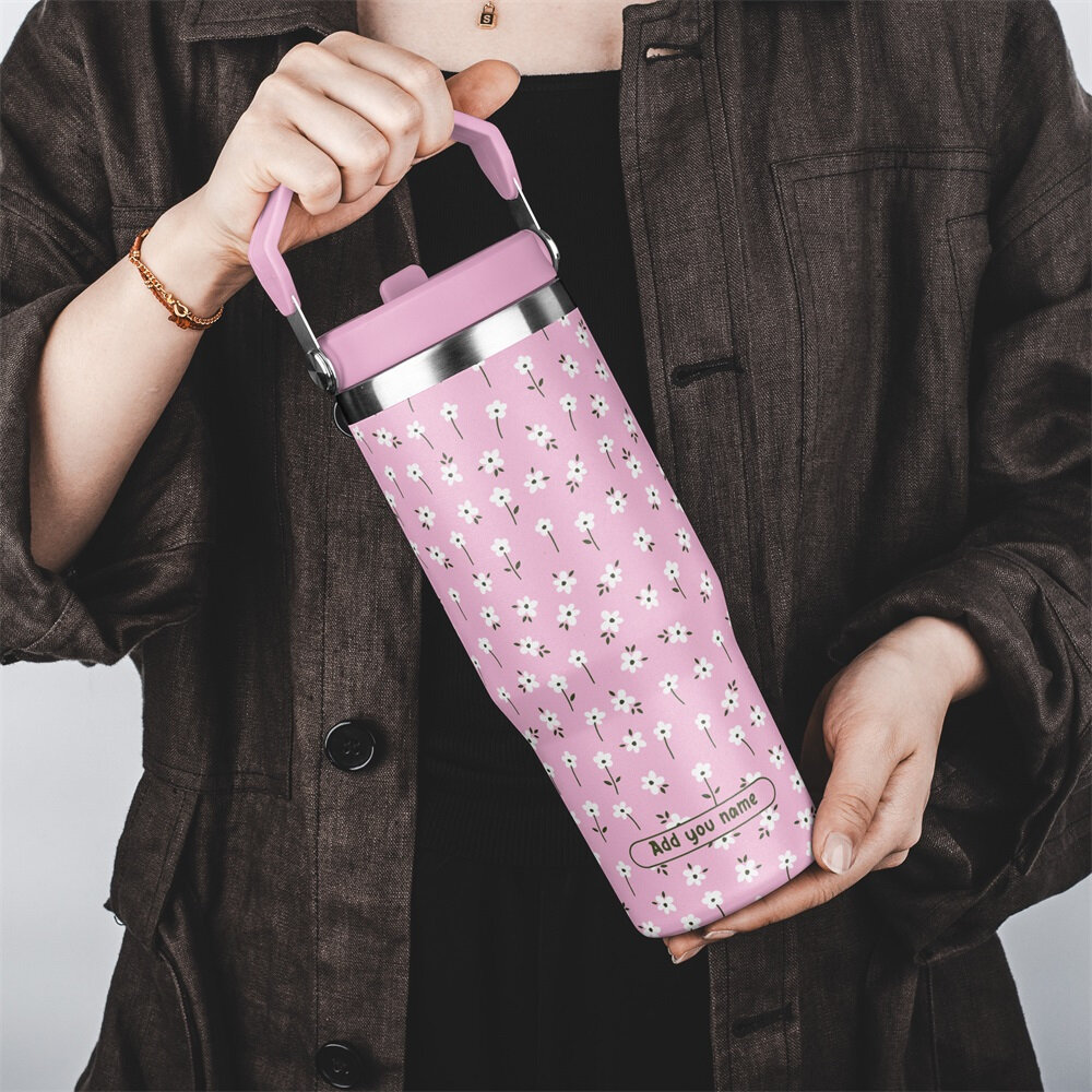Бутылка для воды 30 oz розового цвета с крышкой-трубочкой, герметичная, с индивидуальной надписью и нежным цветочным узором, для тренировок и активного отдыха
