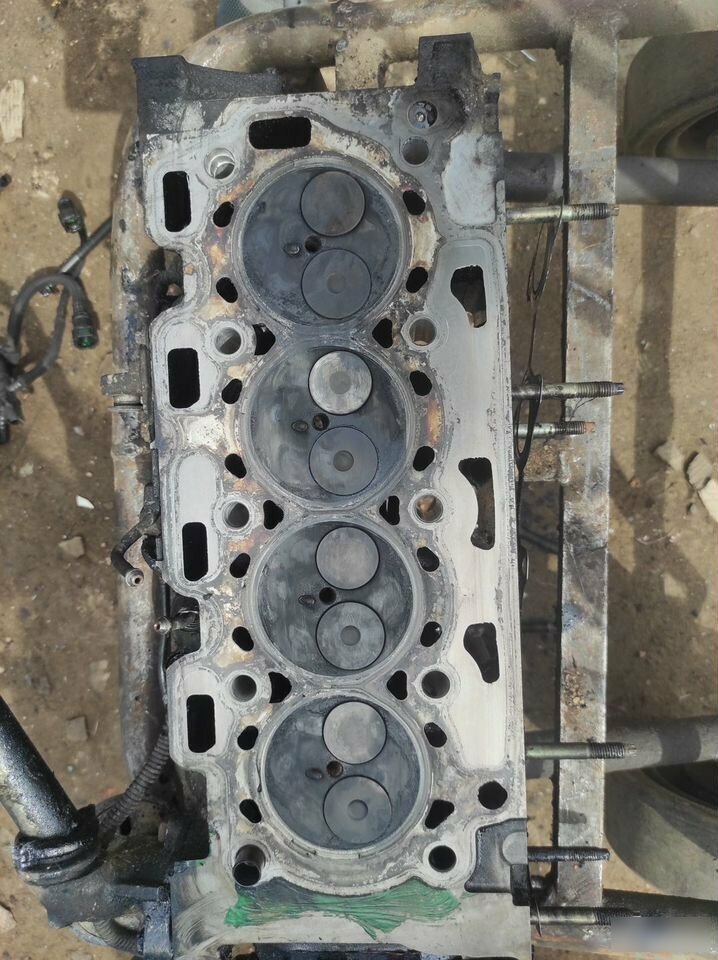 Головка блока цилиндров(гбц) 1.4 tdci Ford Fusion