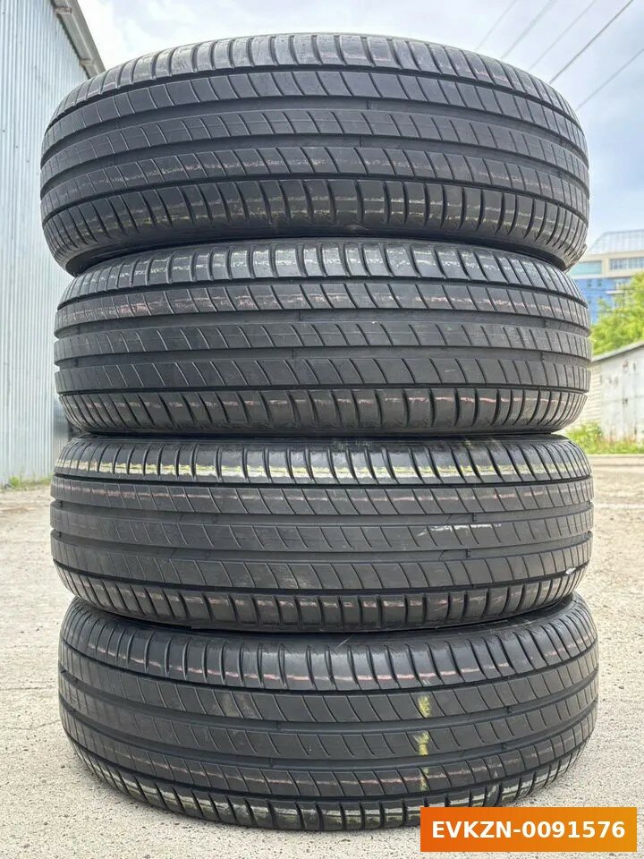 Комплект (4 шт) летних БУ шин Michelin Primacy 3 215/65 R17 25% износ 8182985631