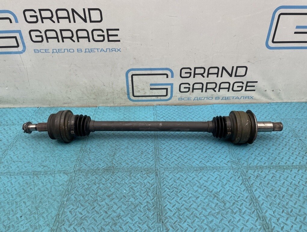 Привод Mercedes-Benz S-Class 2010 W221 273.968 5.5 OEM A2213502010