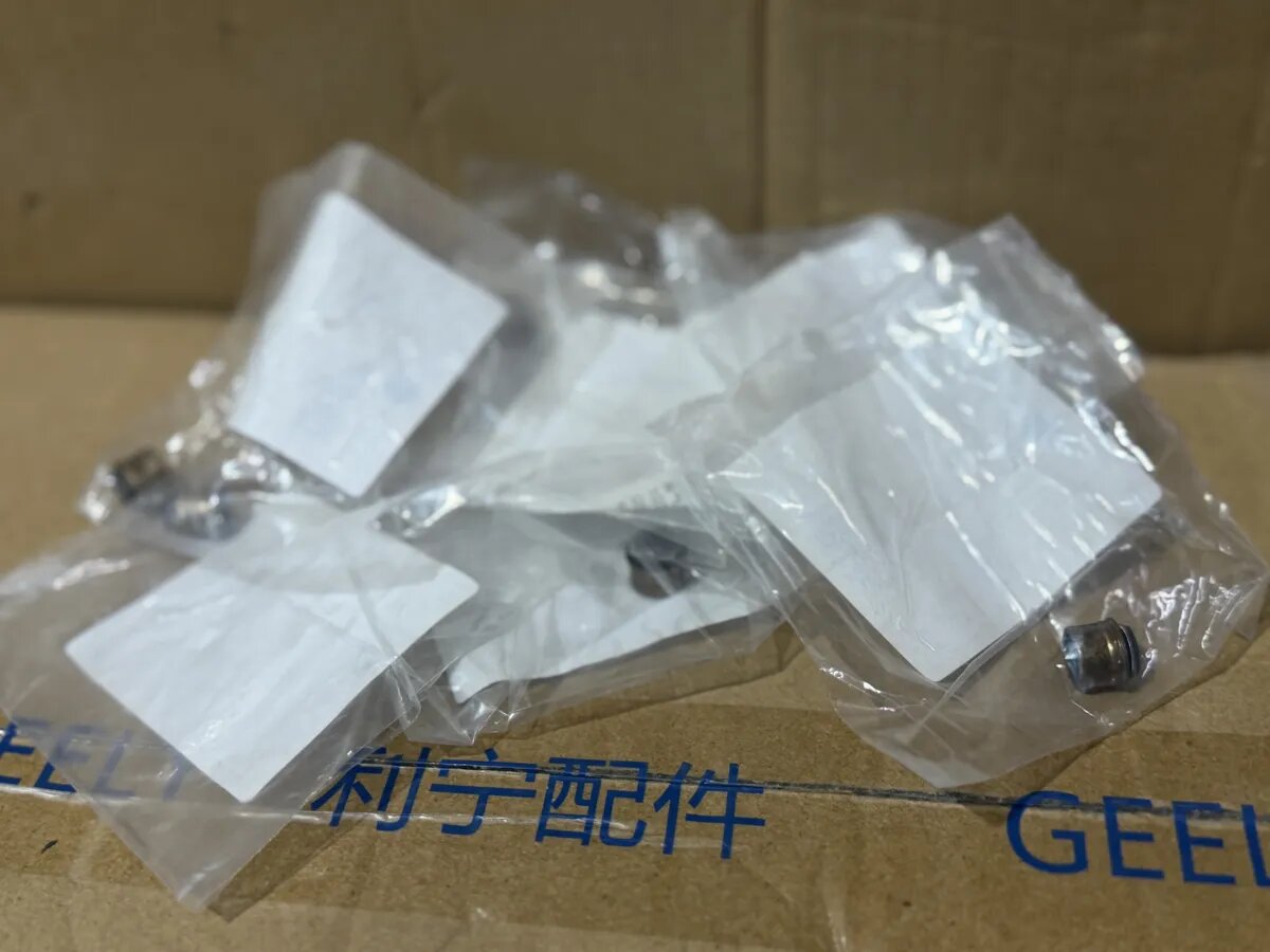 Колпачок маслосъемный Geely Coolray