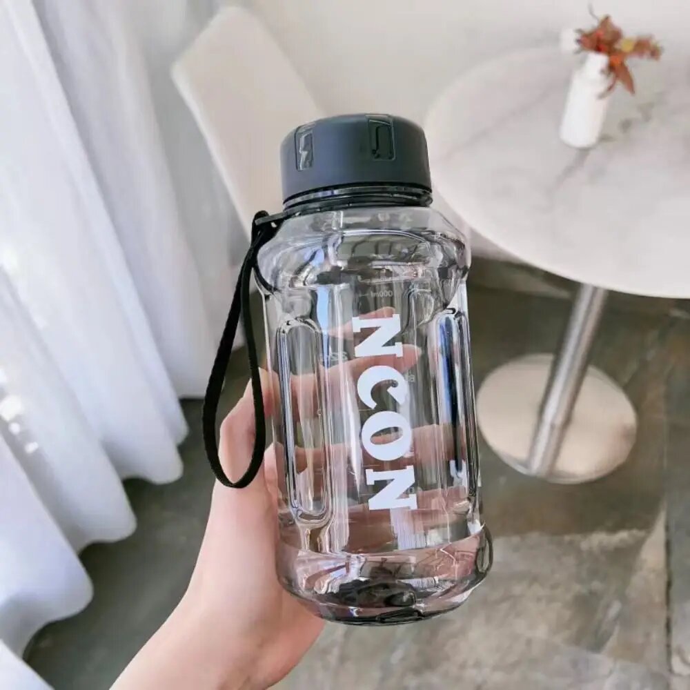 Пластиковая прозрачная бутылка для воды 850/1100/1300 мл black-1300ml