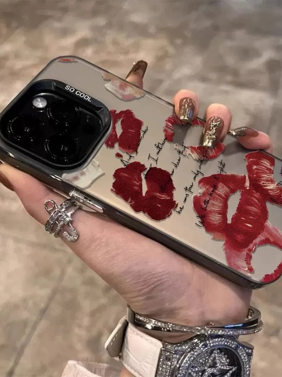 Чехол на IPHONE 17 PRO чёрный с Красные губы и поэзия