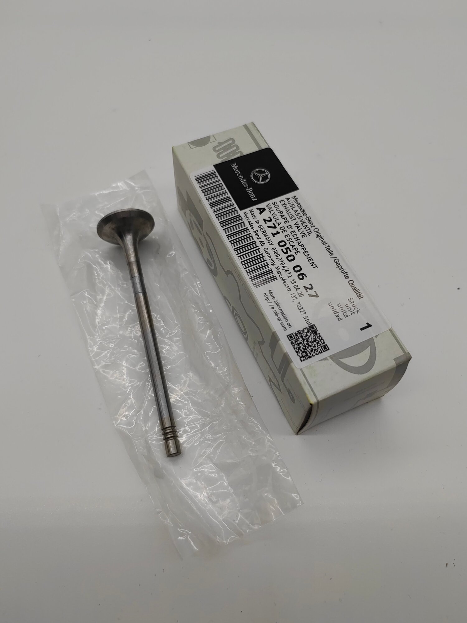 Mercedes-Benz Клапан выпускной Mercedes арт. A2710500627