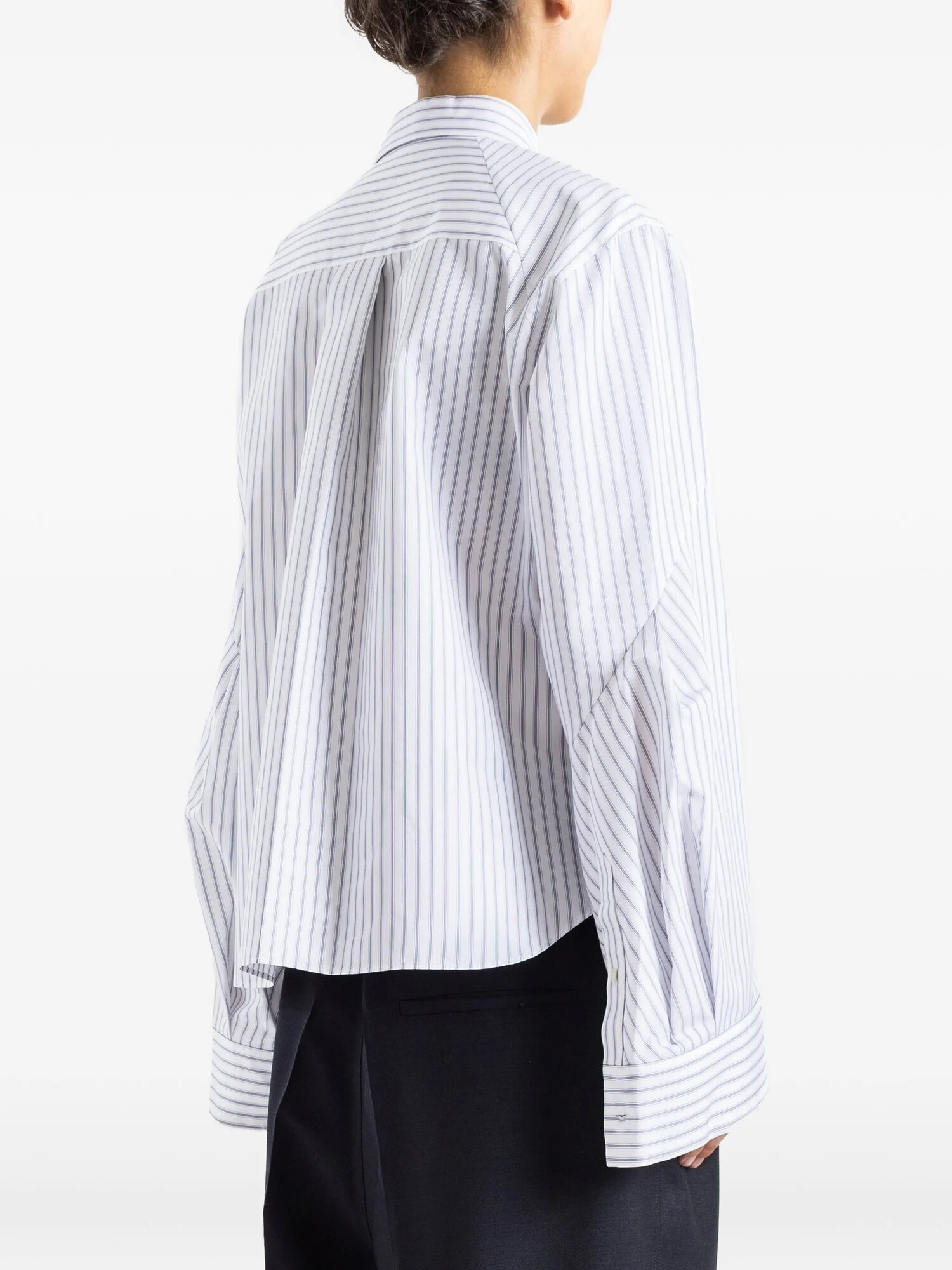 Рубашка Sacai Striped-pattern shirt, размер 46, бежевый/белый — фото 1