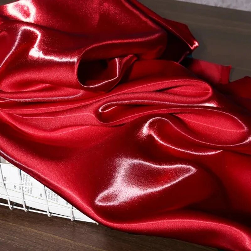 Глянцевая металлическая жидкая атласная ткань Materia Красный, 8Yards, Красный, Red