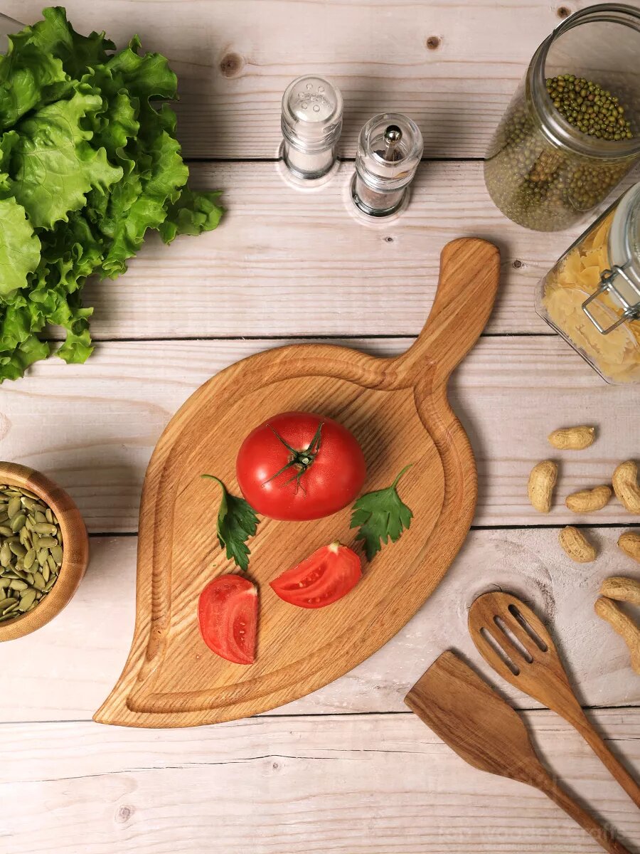 Разделочная доска деревянная с ручкой