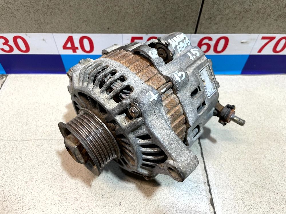 Генератор Nissan Sunny B15
