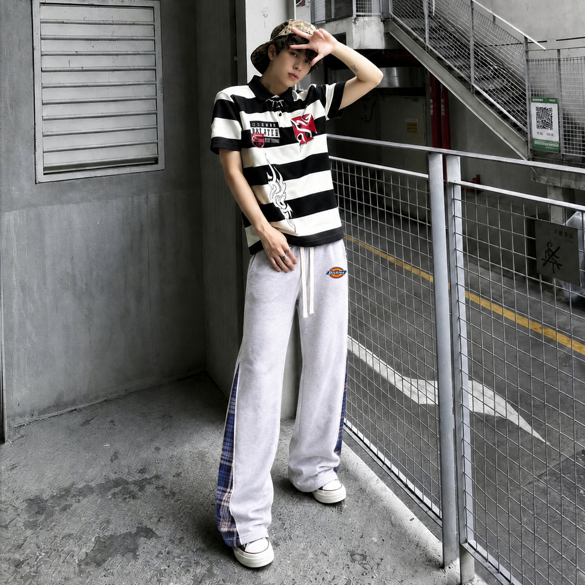 Брюки клеш Dickies