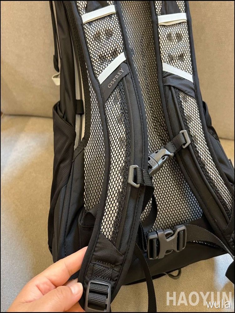 Рюкзак Osprey Hikelite 18 черный 18 л с вентиляцией спины для бега и туризма рюкзачок — фото 1