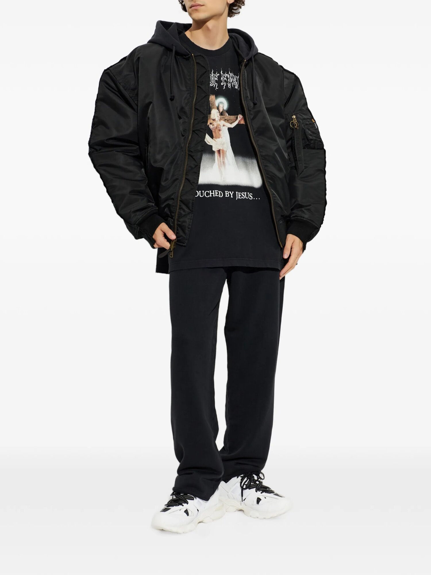 Куртка Vetements X Alpha Industries hooded bomber jacket, размер 48 — фото 1