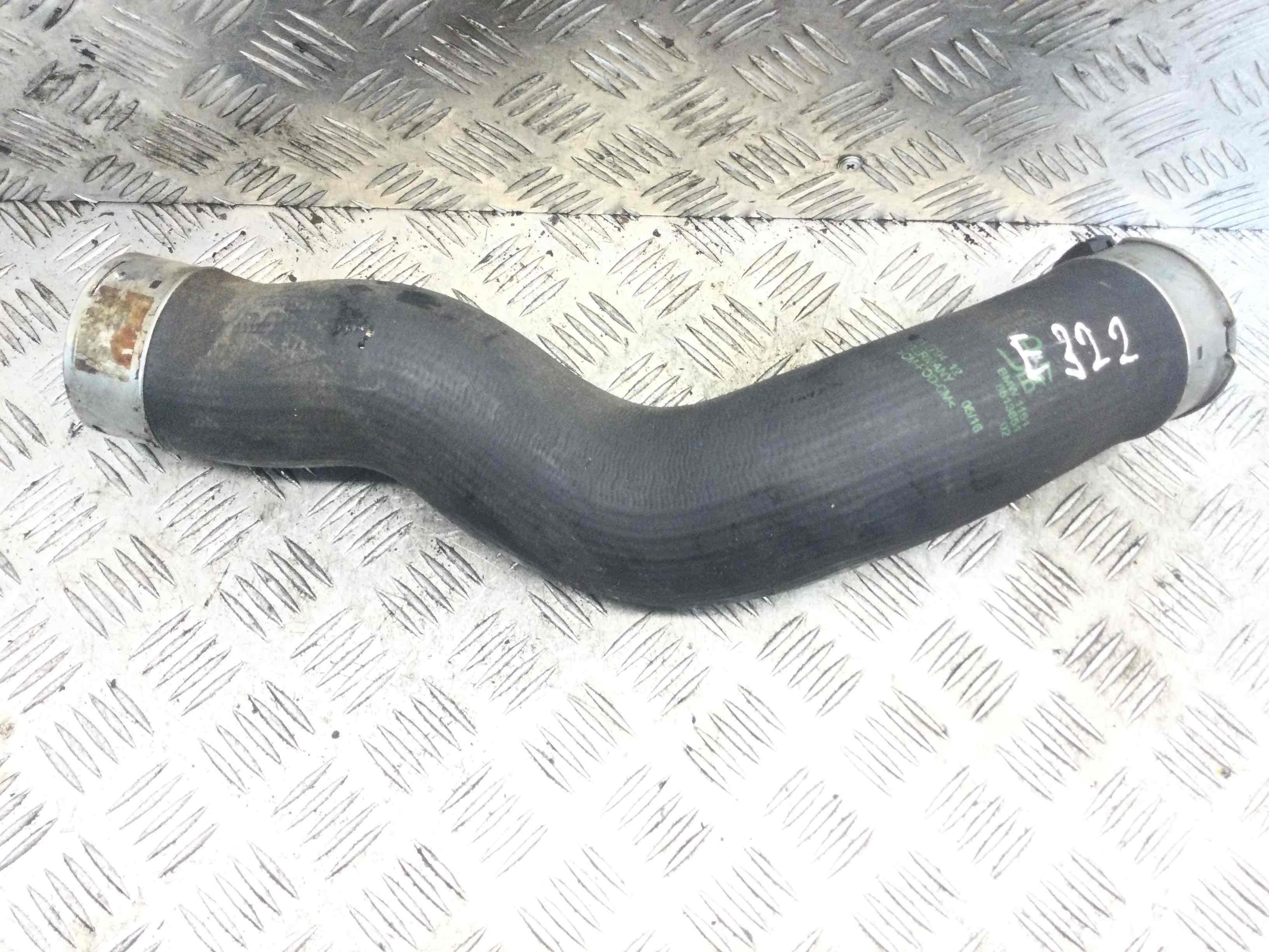 Б/У Патрубок интеркулера BMW 3-Series 3-Series F30/F31/GT F34 6 поколение (2012–2016) 2016 г.