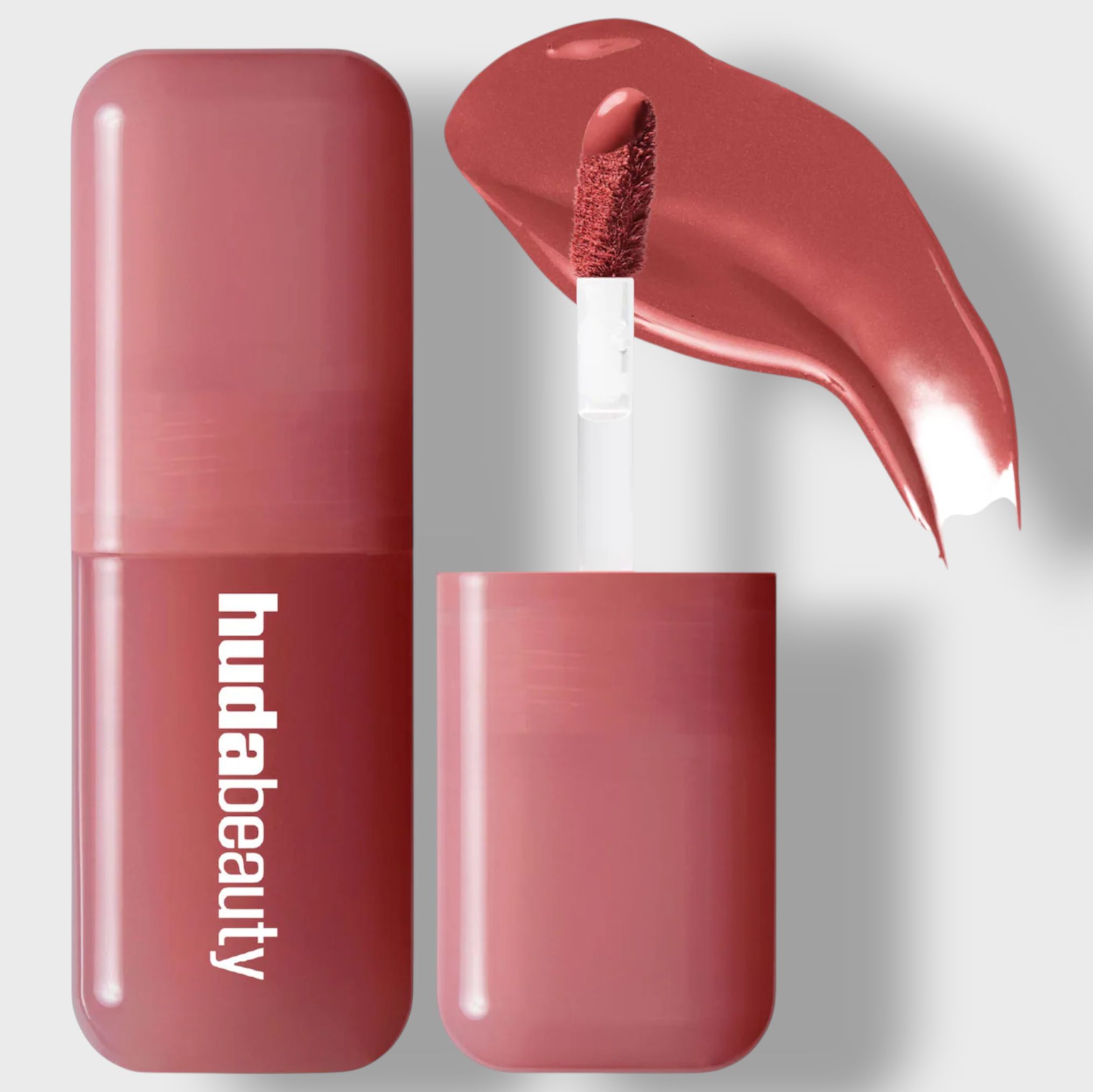HUDA BEAUTY Жидкие румяна Liquid Blush Filter Soft Glow (Strawberry Latte) 4.5 мл