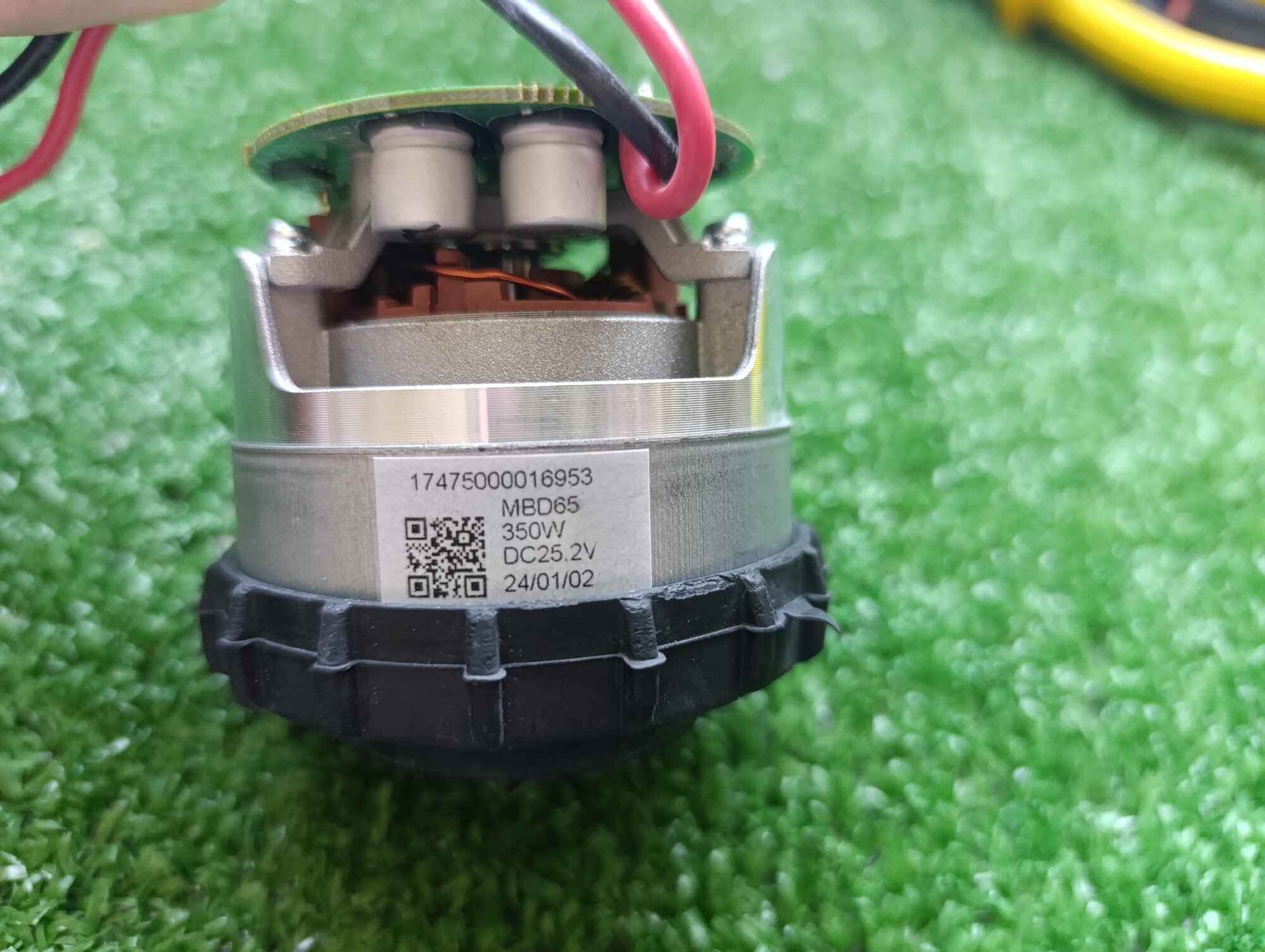 Двигатель MBD65 (17475000016953) для пылесоса Doffler VVC 707 DF