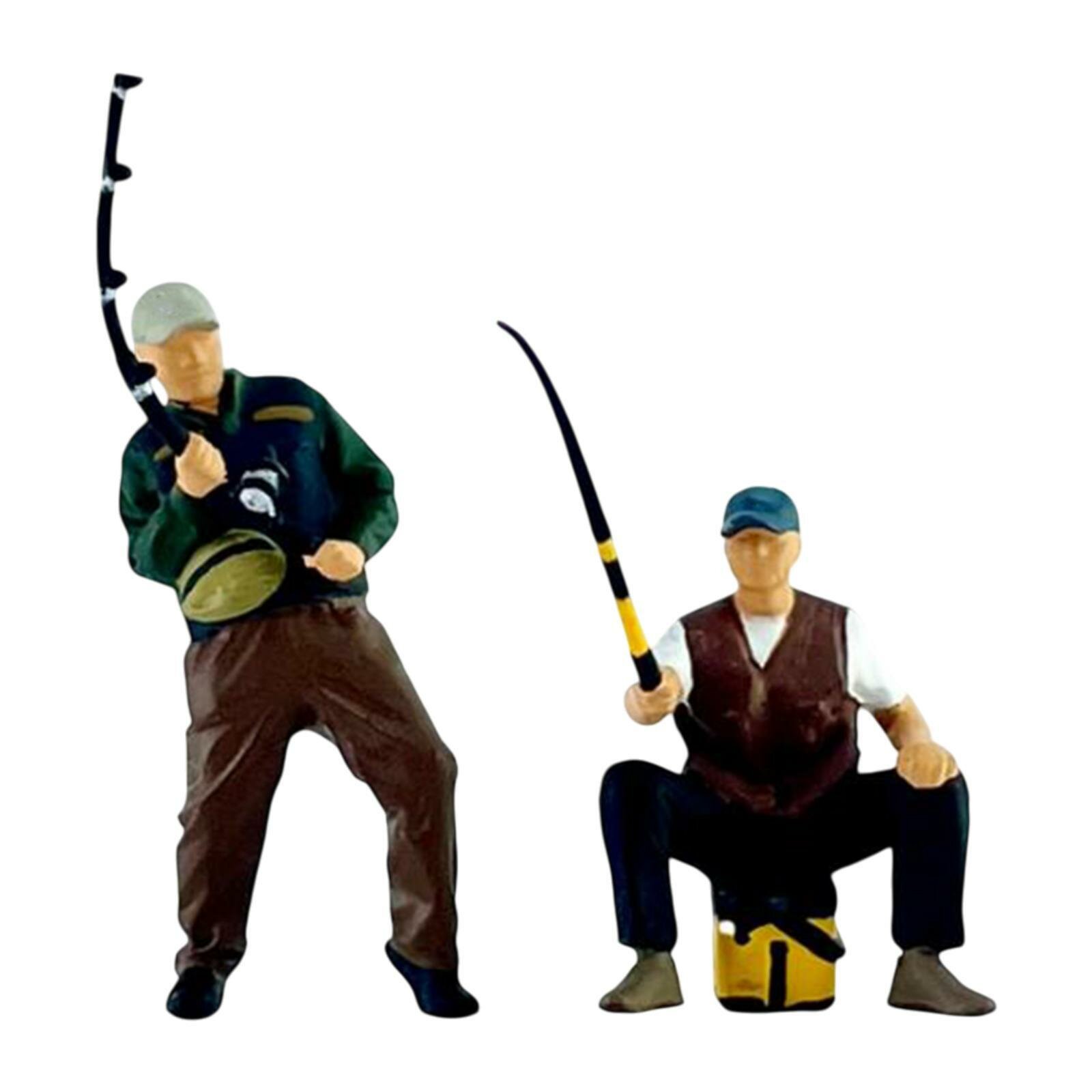 2 диорамные фигурки мужчин-рыбаков в масштабе 1:64. Декоративная коллекция фигурок рыбаков.