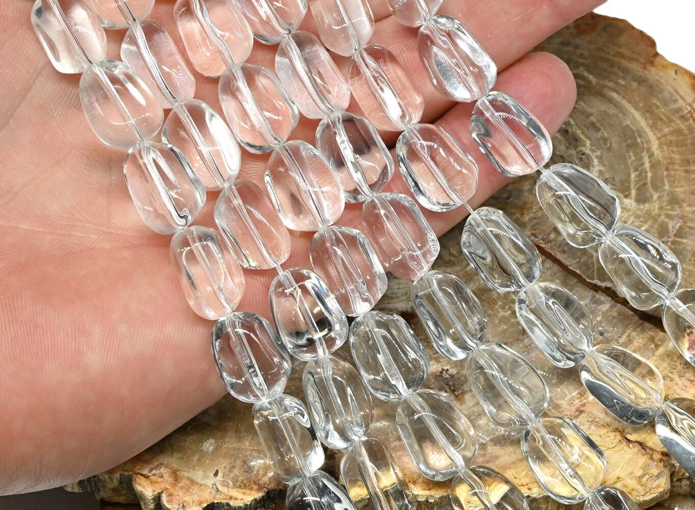 Бусины из горного хрусталя форма 12*16мм, 38см, 24 бусины