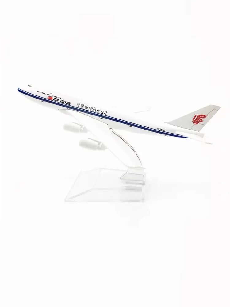 Модель самолета 1/400 Air China Boeing 747