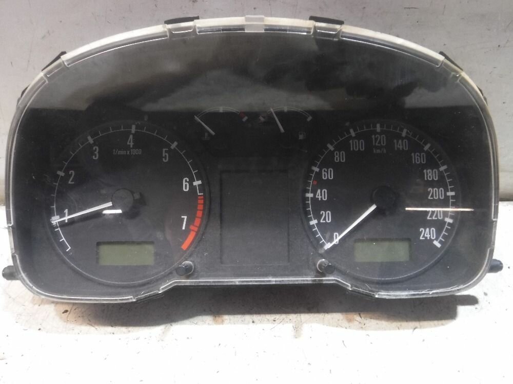Панель приборов Skoda Octavia
