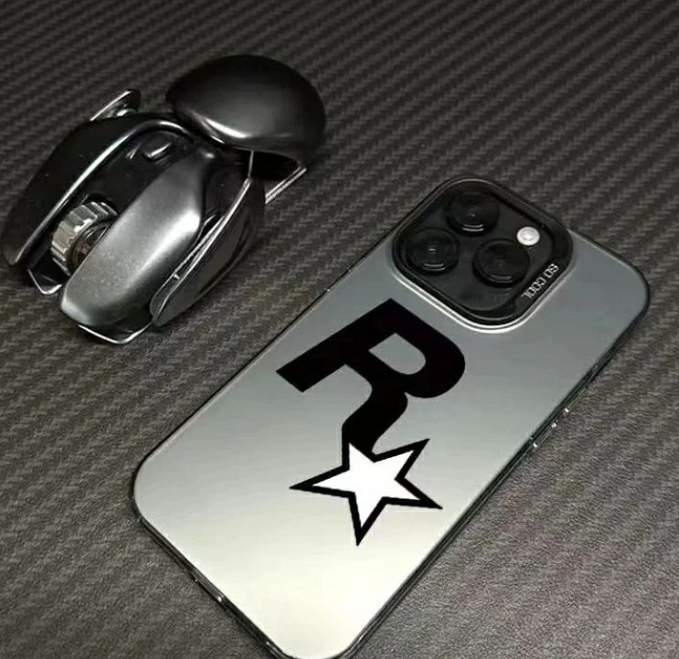 Чехол на Айфон 11 Рок-звезда / iPhone 11