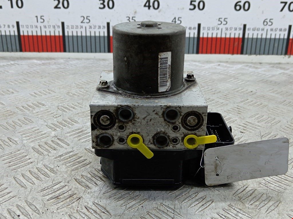 Блок ABS / 1972221 5N0614517L 5N0614109BK для Volkswagen Tiguan 1 (с пробегом)