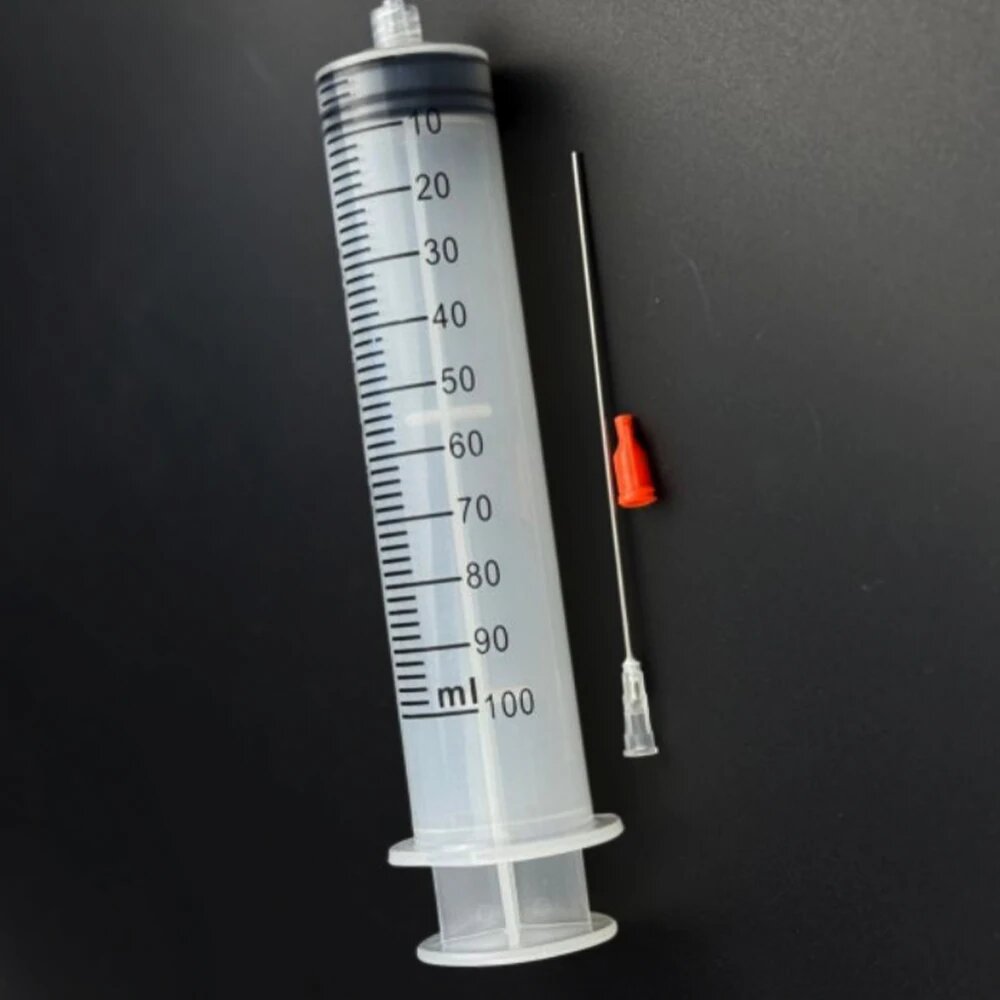 Пластиковые шприцы Луер 100 мл для животных 100ml