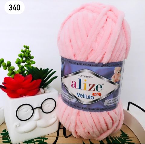 Плюшевая пряжа Alize Velluto/Ализе Веллуто, пудра N 340, 100% микрополиэстер, 68 м/100 гр, 1 шт, пряжа для игрушек, пледов и теплой одежды