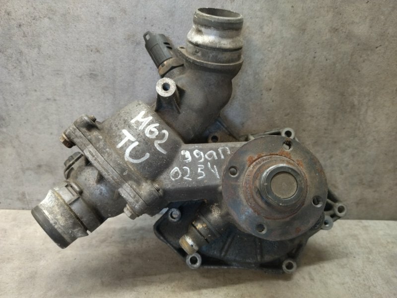 Помпа BMW 5 E39 11511712552