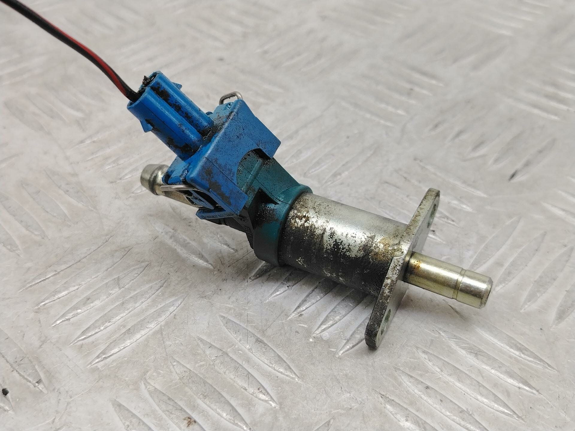 Форсунка управляющая Volkswagen Passat B3 (1988 - 1993) 0280170458