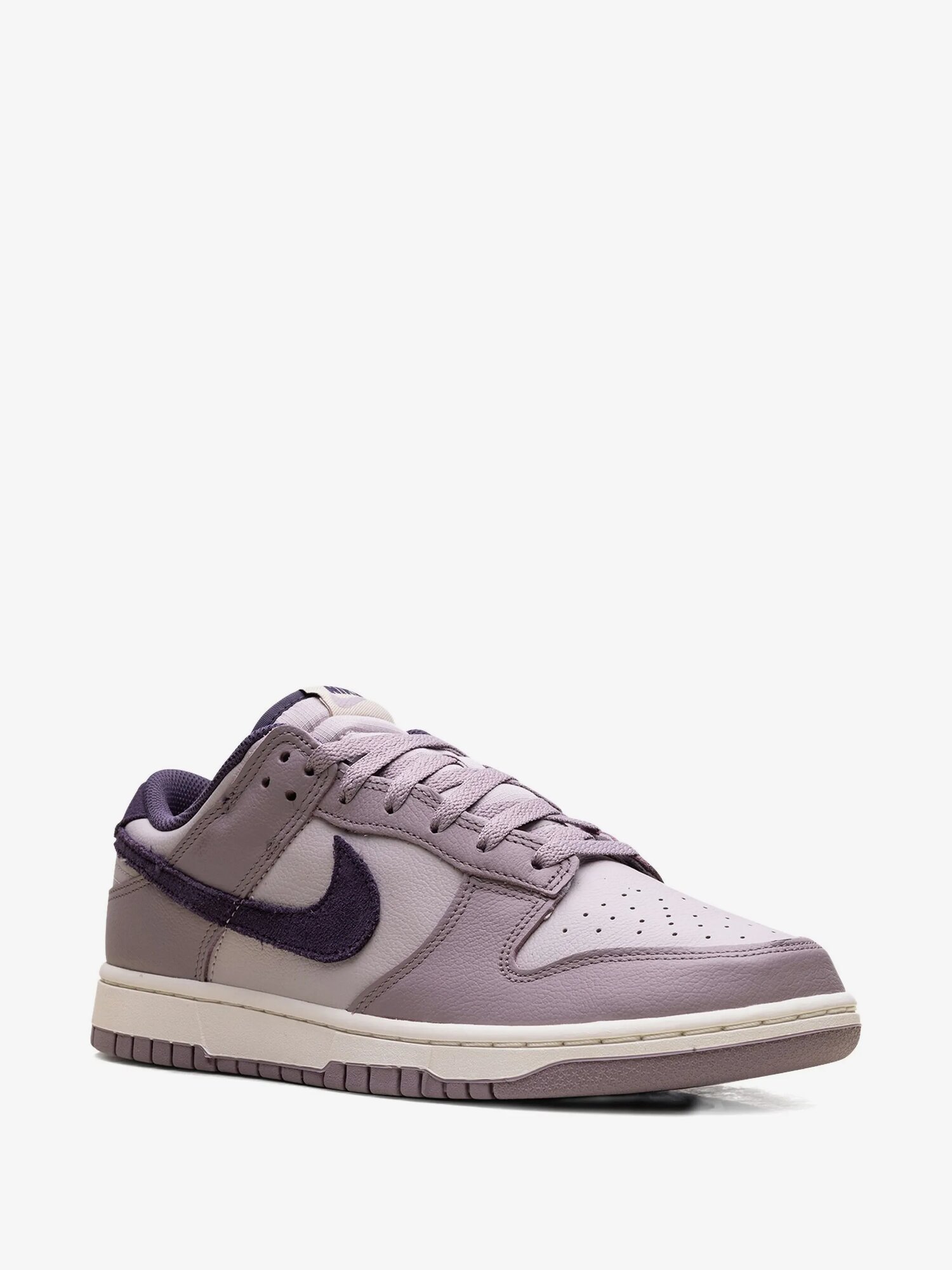 Кроссовки NIKE Dunk Low SE Light Violet Ore, размер 13 US, purple — фото 1