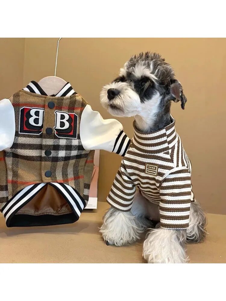 Модный полосатый свитер-водолазка Pet fashion, выполненный из эластичной ткани, подходит для собак и кошек мелких и средних пород, которые можно носить осенью и зимой.