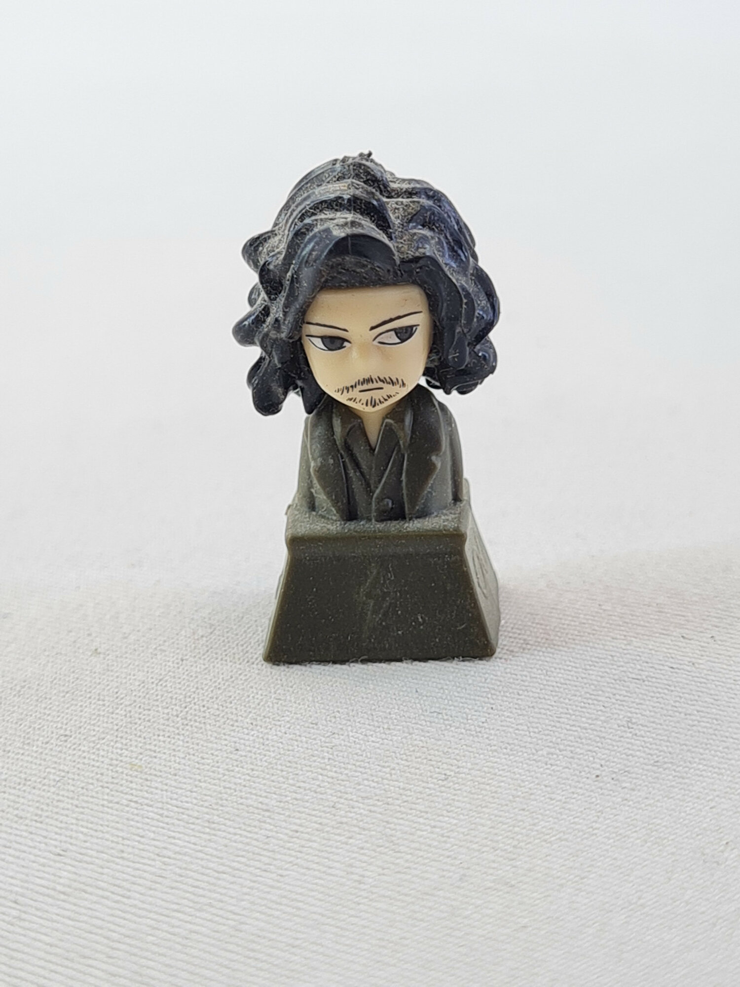 Винтажная игрушка СССР. Фигурка бюст мужчины с кудрявыми волосами, коллекционный персонаж