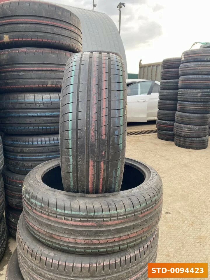 Комплект (2 шт) летних БУ шин Goodyear Eagle F1 Asymmetric 3 225/40 R20 25% износ 8055692300 RunFlat
