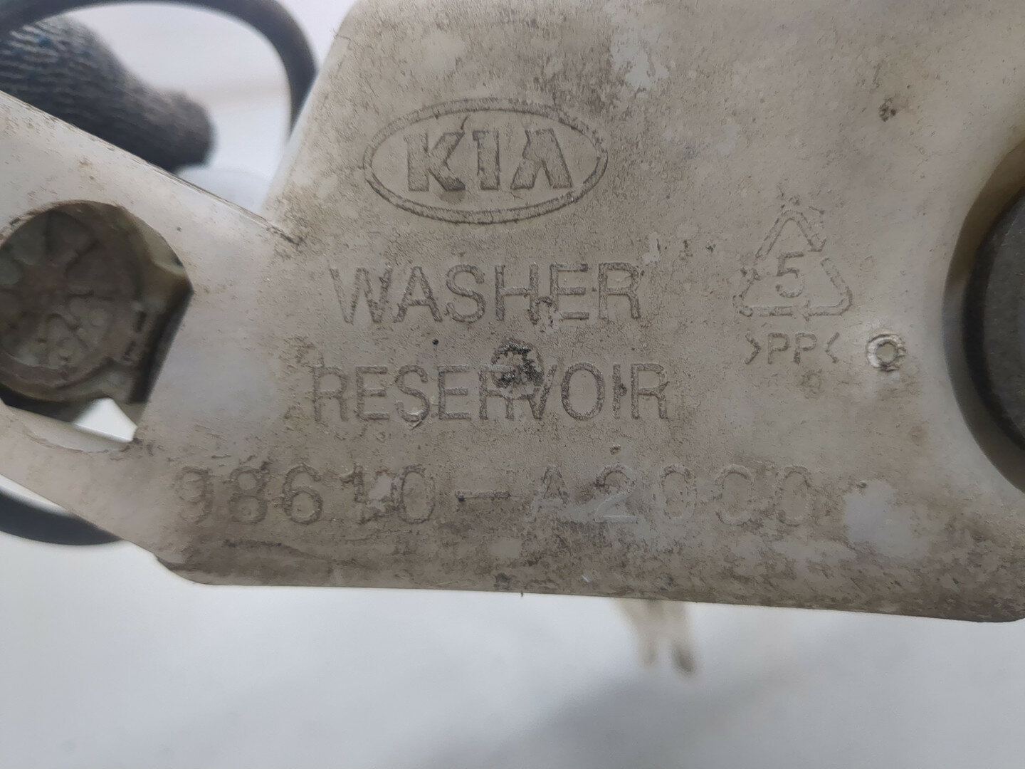 Бачок омывателя КИА Ceed Б/У — фото 1